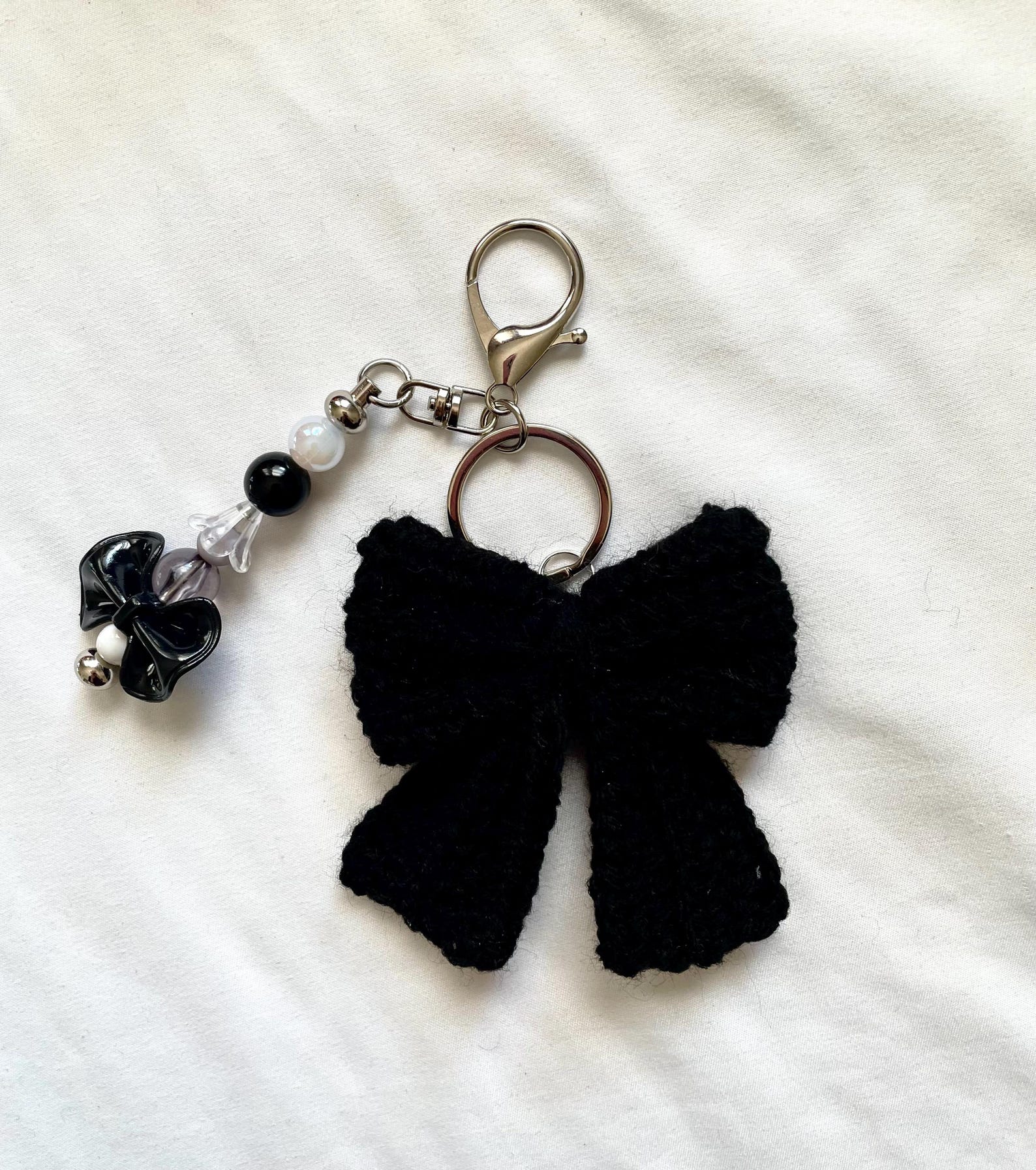 Crochet Bow Keychain | Cute Customizable Bow Keychain With Beaded ...