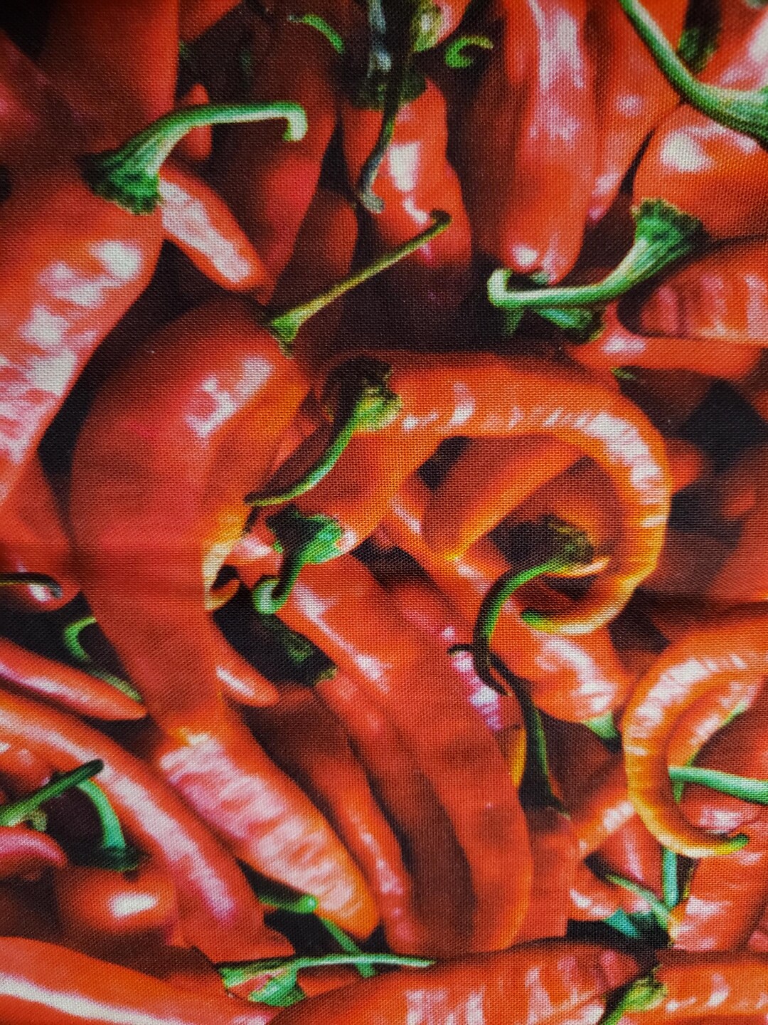 Chili Pepper Quilt Cotton Novelty Fabric Red Green Photo Realistic ...