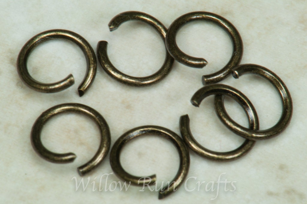 100 Bronze 6mm Jump Rings (07-24-470) - Etsy