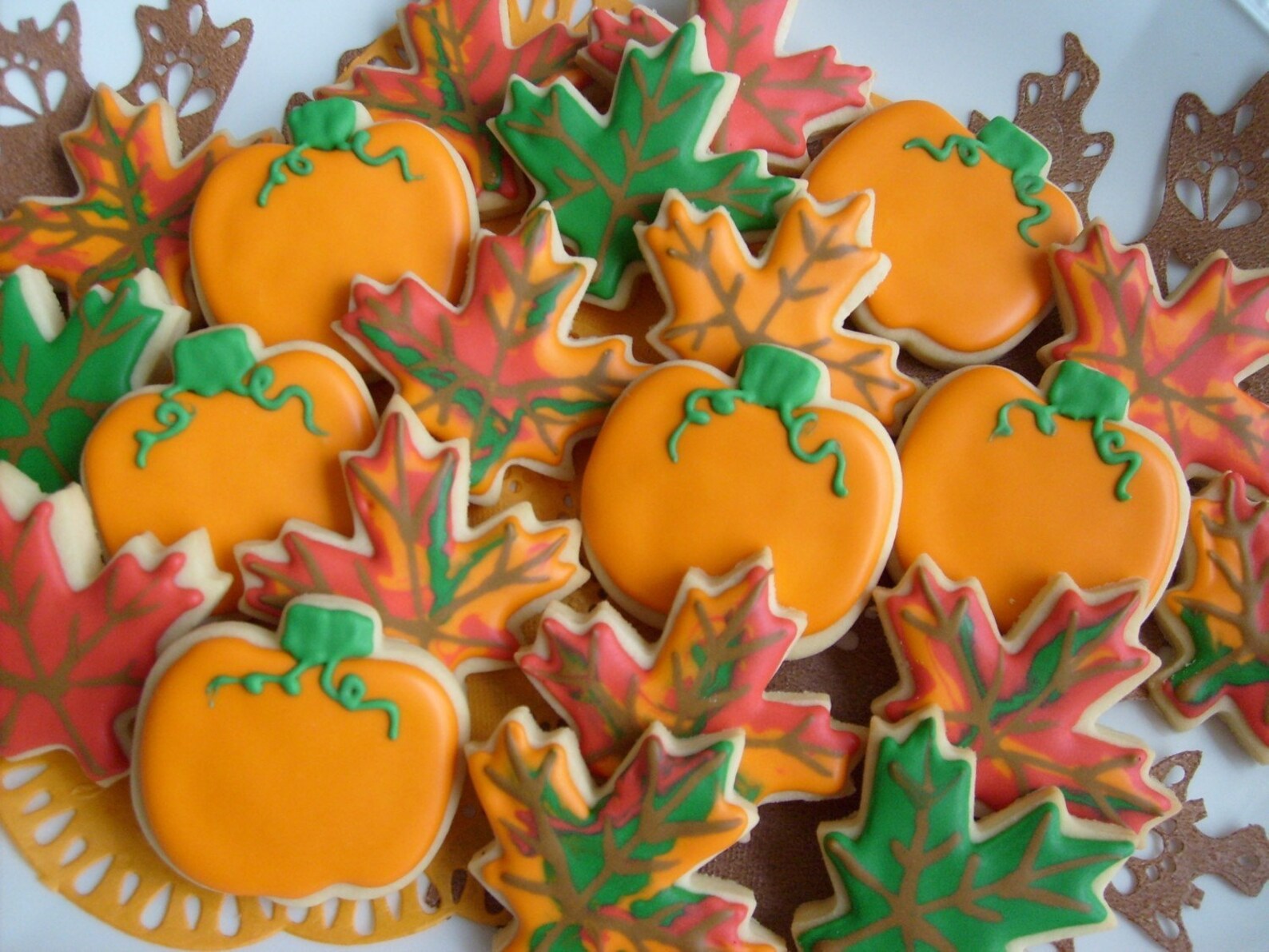 Mini Autumn Mix Fall Decorated Cookies Pumpkin and Leaves - Etsy