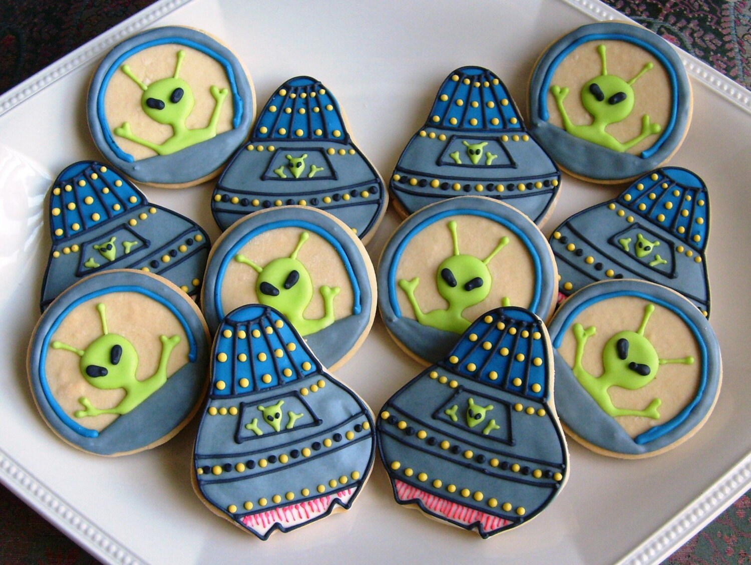 UFO Cookies Alien Cookies 12 Cookies - Etsy