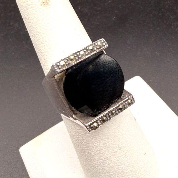 Art Deco style Floating Onyx Disk Ring - Sterling Sil… - Gem