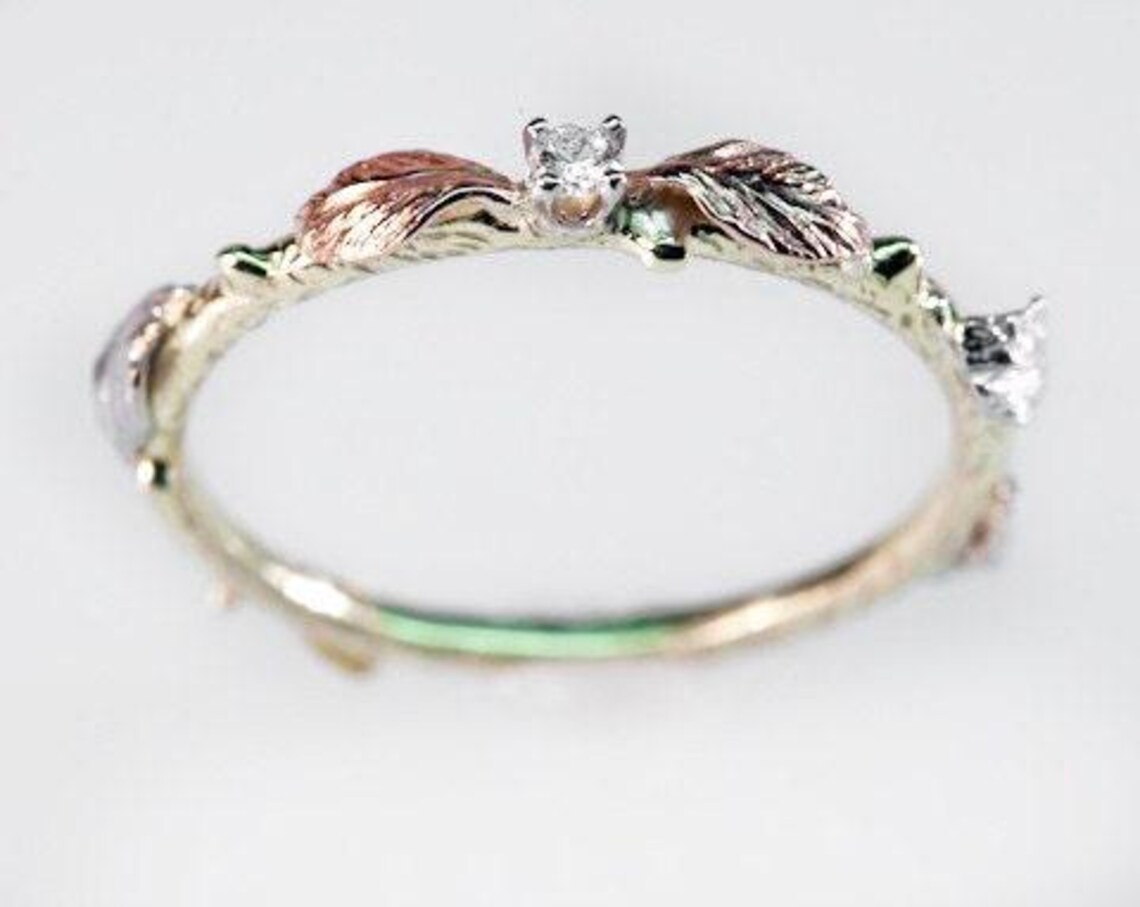 Eco Engagement Ring - in 14K Gold - Etsy