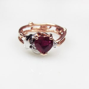 Heart Ruby Eco-ring - in Recycled 14K Rose & White Gold - Etsy