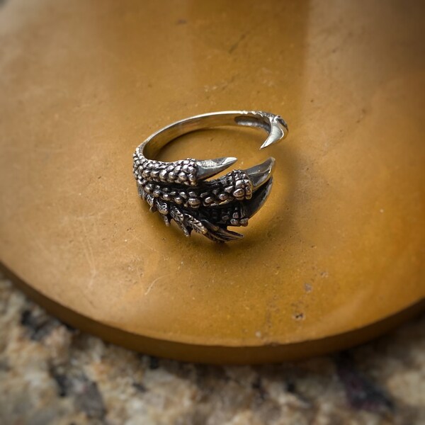 Bird Talon Ring - Etsy