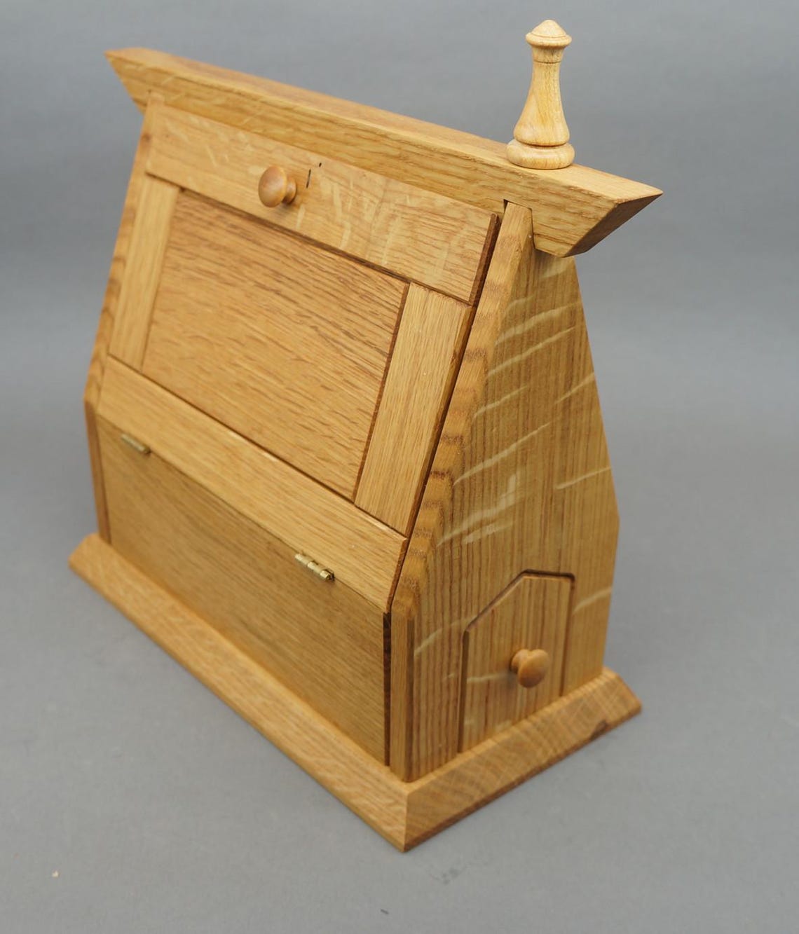 A Reliquary of Wood - Etsy