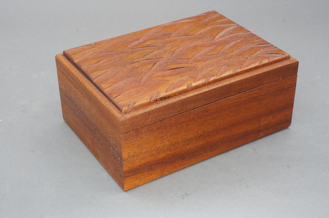 Textured Mahogany Box With Lift off Lid and Hidden Spline Joints - Etsy