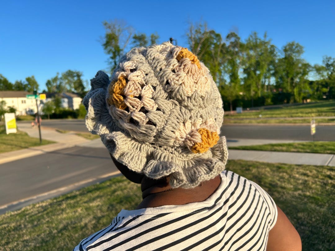 Mama Saturn Crochet Ruffle Hat - Etsy