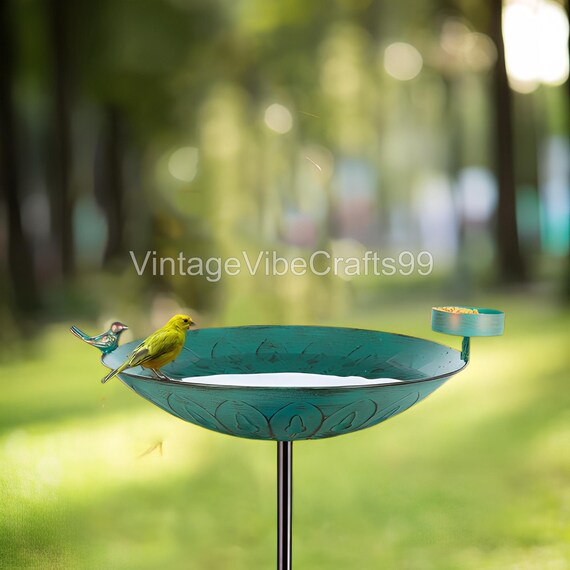 Contemporary Bird Bath Design