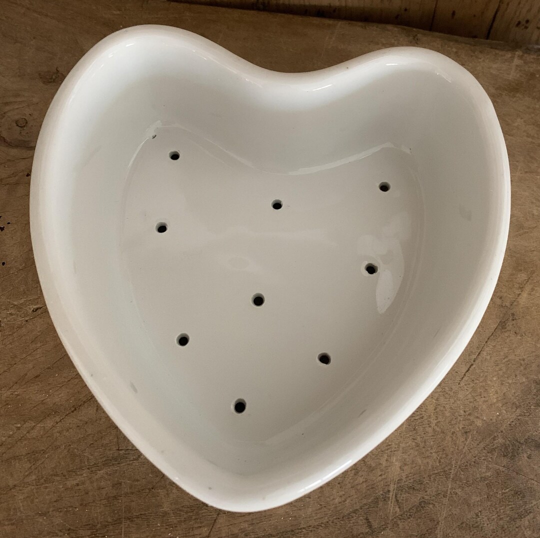 Large Vintage French APILCO Porcelaine à Feu Classic White Cheese ...