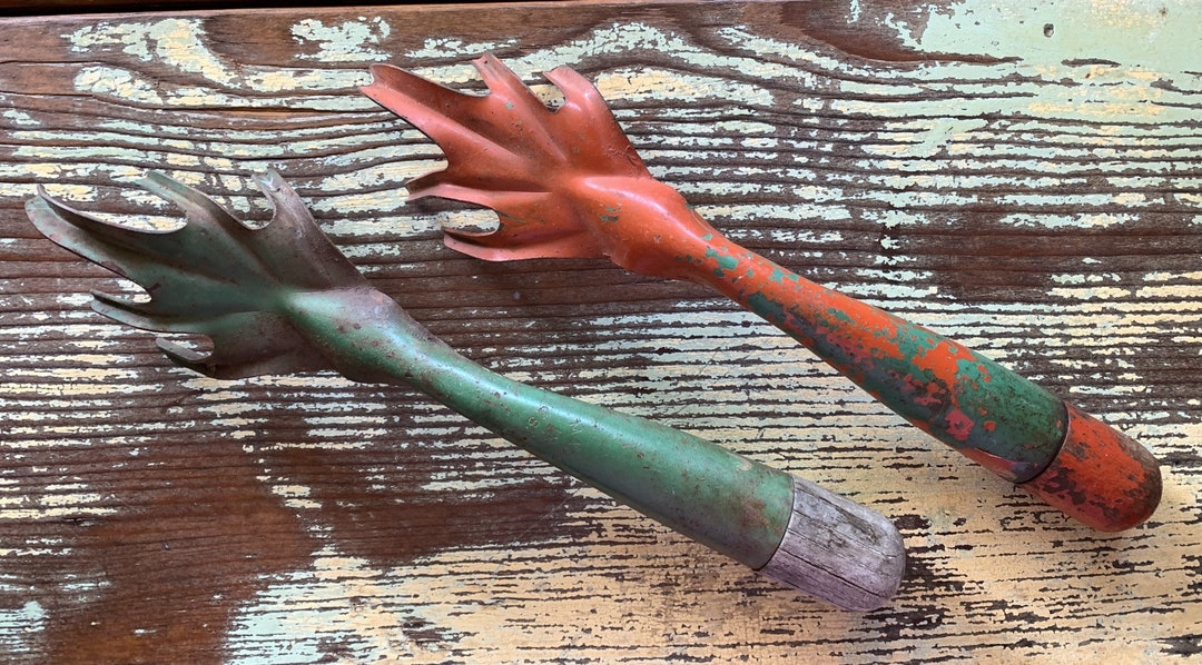 Vintage Metal Gardening Tool ~ Hand Rake ~ Two Colors Available (green ...