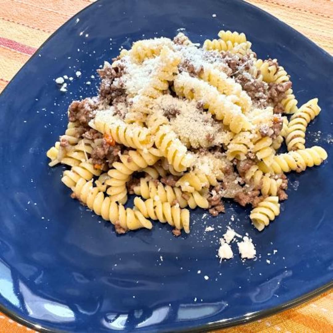 Authentic Pasta Alla Genovese Recipe | Italian Beef & Onion Sauce ...