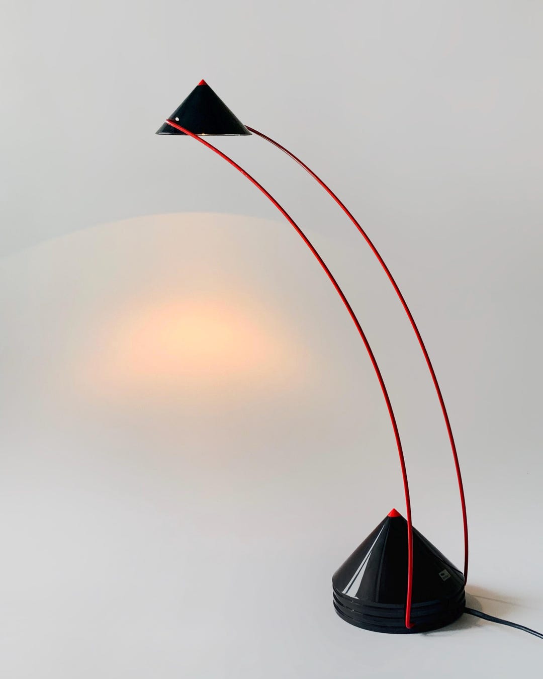 80s Rare Vintage Memphis Style Long Curve Table Lamp in Black & Red ...
