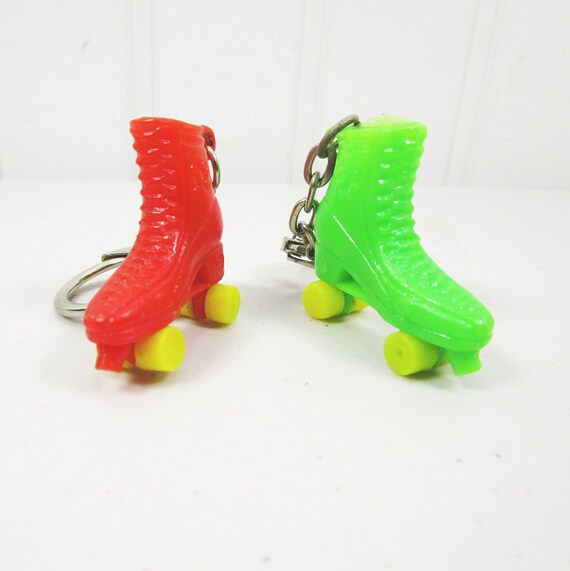 Roller Skate Zipper Pull or Key Ring 1980's Red and G… - Gem