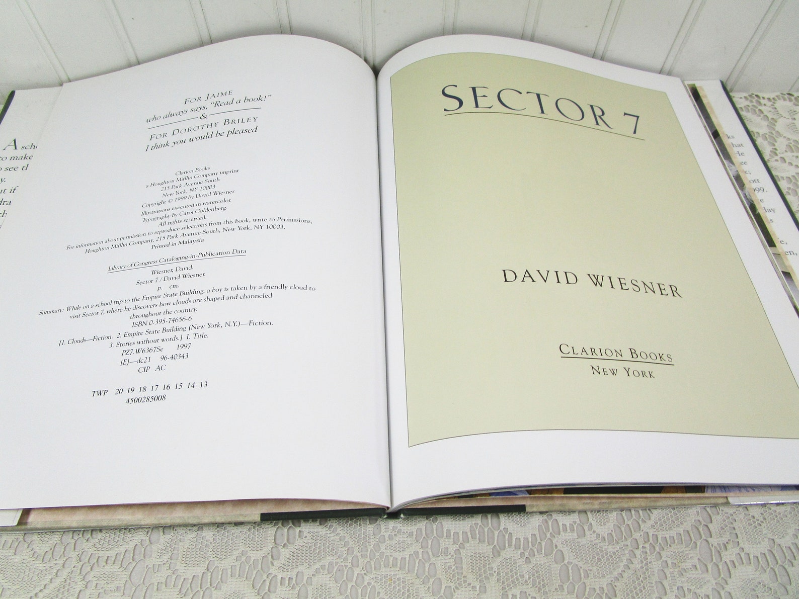 Sector 7 by David Wiesner A Story Without Words Caldecott - Etsy