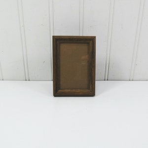 Small Metal Frame 2x3 Inch Wood-look Brown for Tabletop Desk School ...
