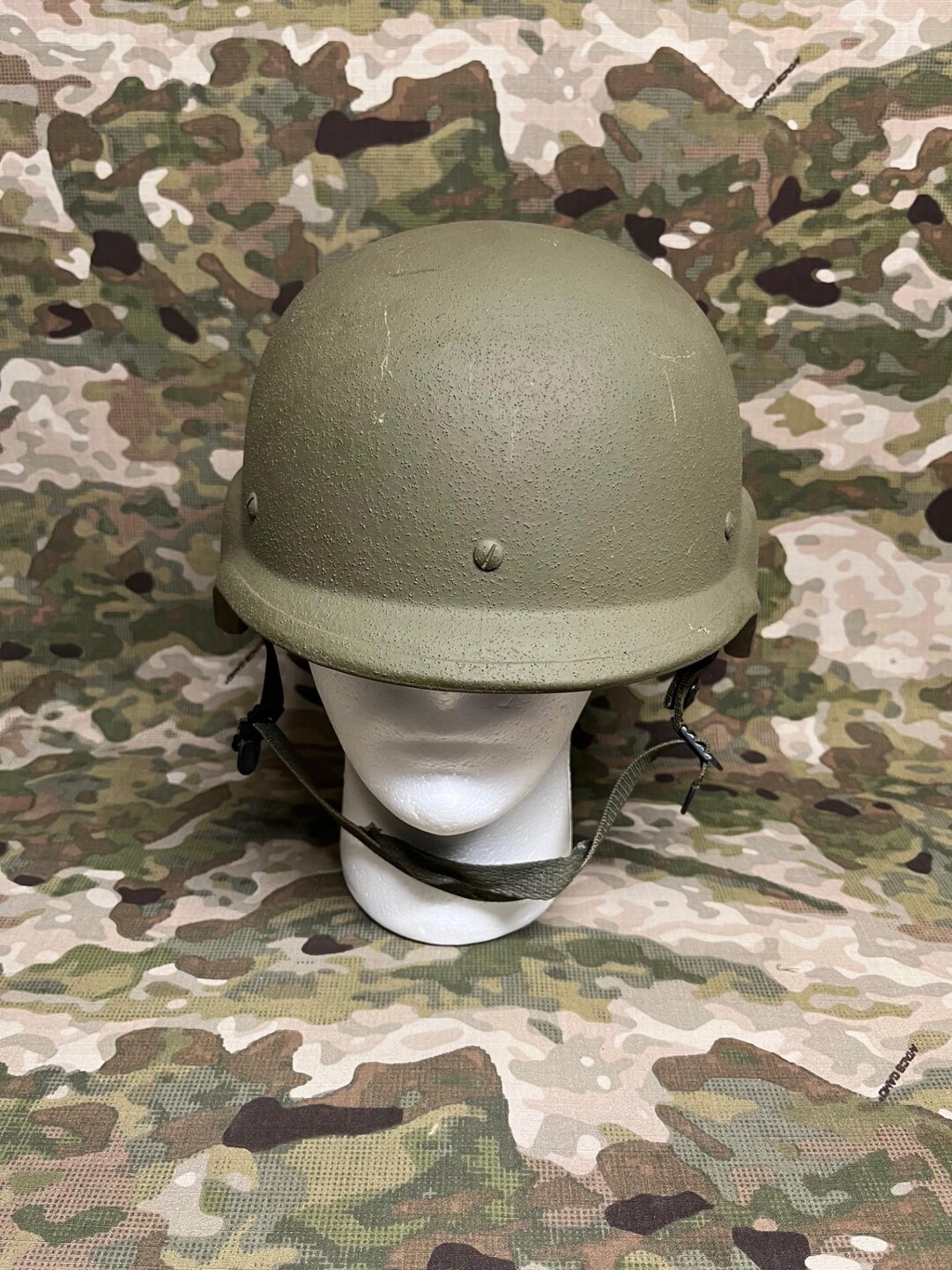 New Unissued US Military Pasgt(kevlar) Helmet Size Large. - Etsy