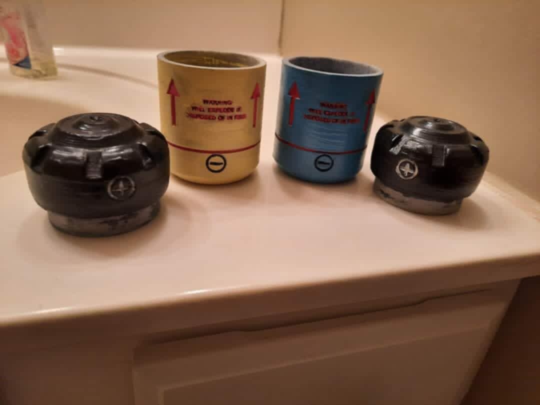 Fallout Fusion Cells Set Containers Replicas - Etsy