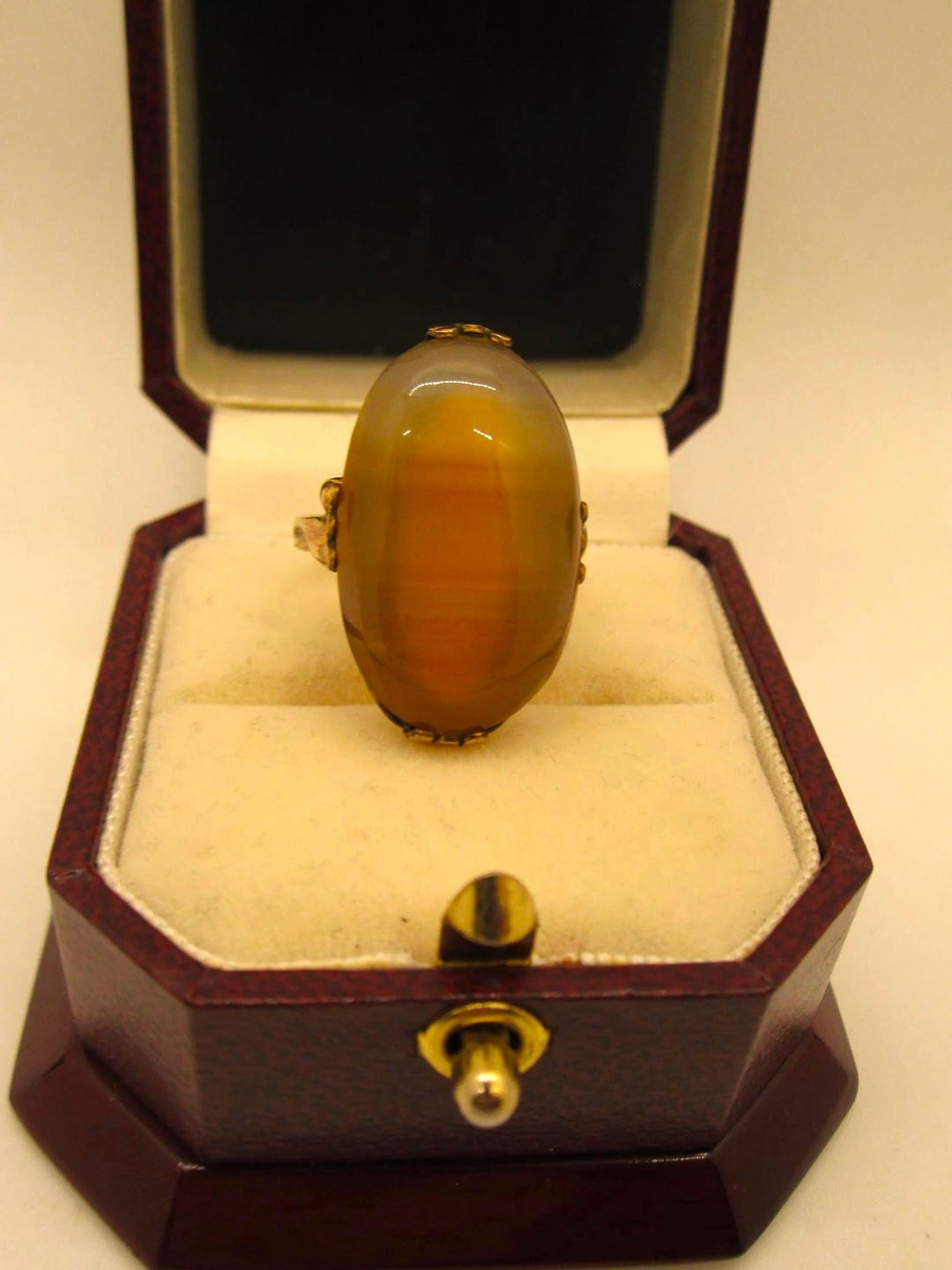 Vintage Victorian 10 K Gold Chalcedony Quartz Agate Ring, Oval Shaped ...