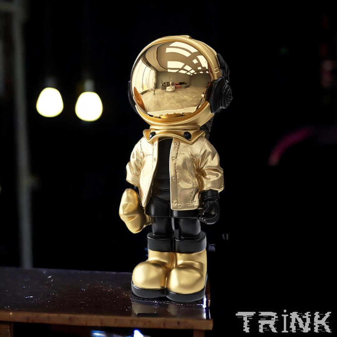 Golden Astronaut Figure Sculpture Modern Art Space Gifts, Creative Pop ...