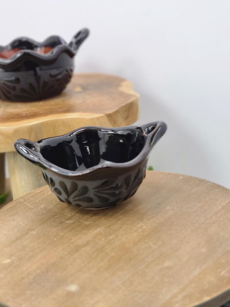 Black on Black - Handmade Mexican Barro Salsa Bowl: Engobe Design - Etsy