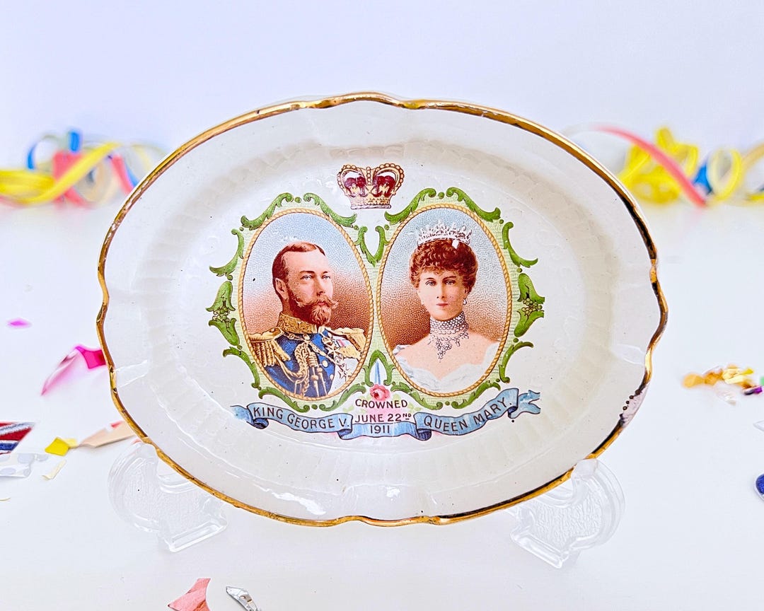 Scarce Antique 1911 Royal Wintonia George V Coronation Ashtray or Pin ...