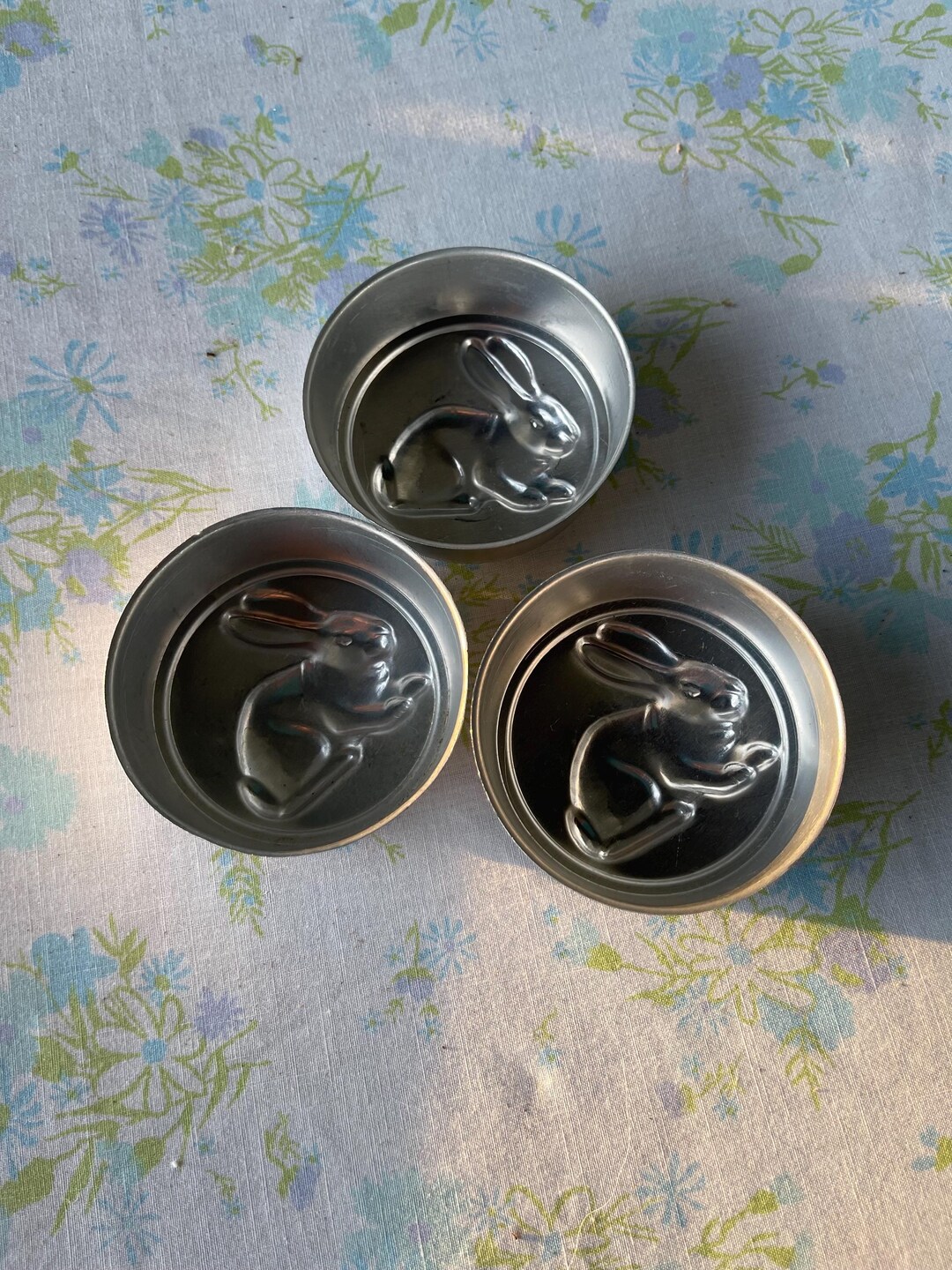 CUTE Lot of 3 JELLO Molds Tart Pans Kitchen Gadgets With RABBITS - Etsy