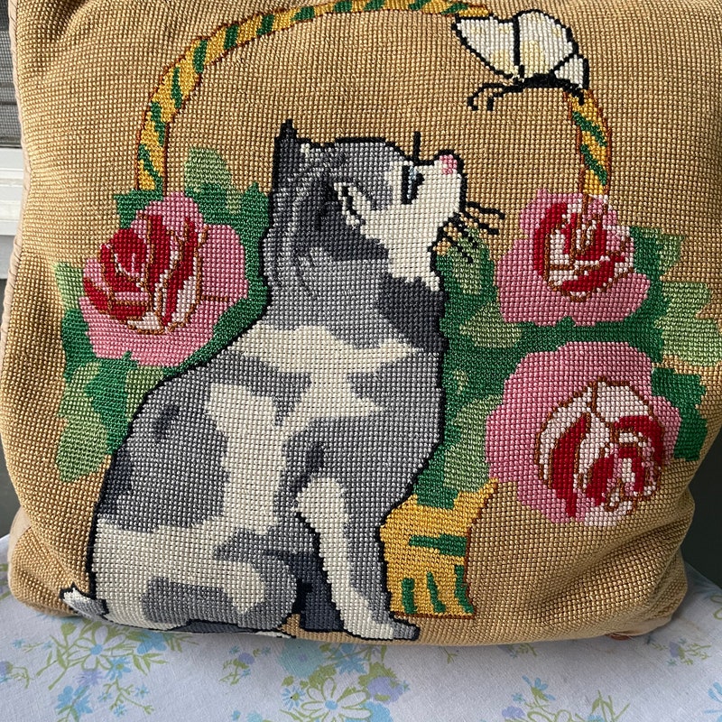 Chessie Cat - Etsy