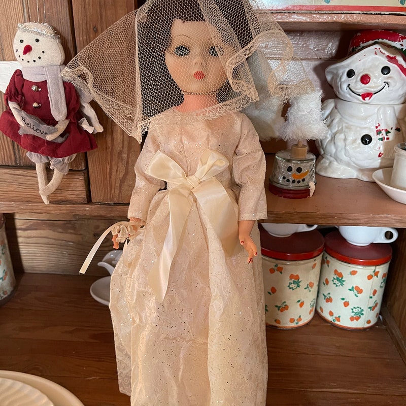 Vintage Bride Doll - Etsy