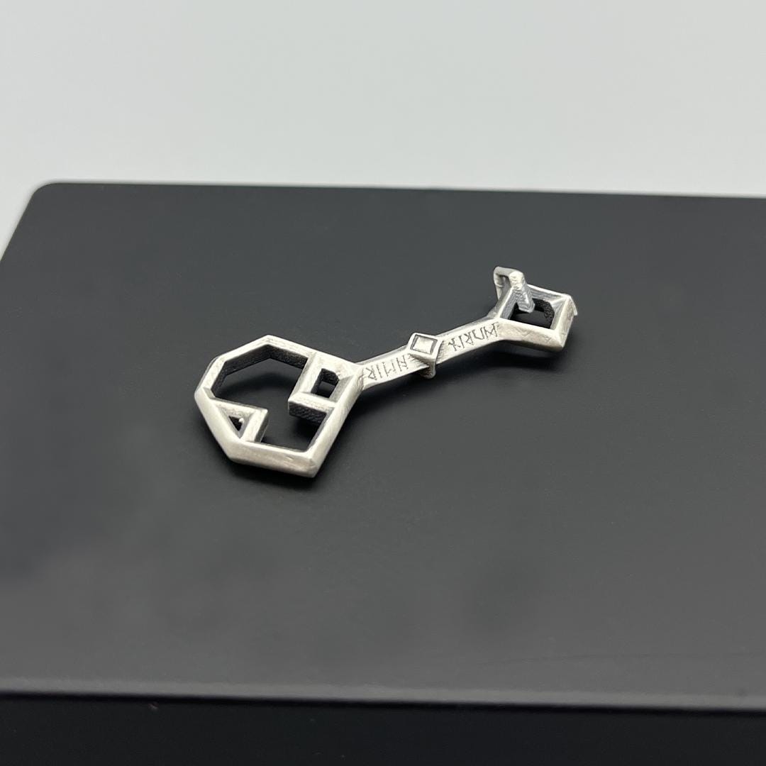 Silver Key of Erebor Necklace - the Hobbit Inspired Dwarven Key Pendant ...