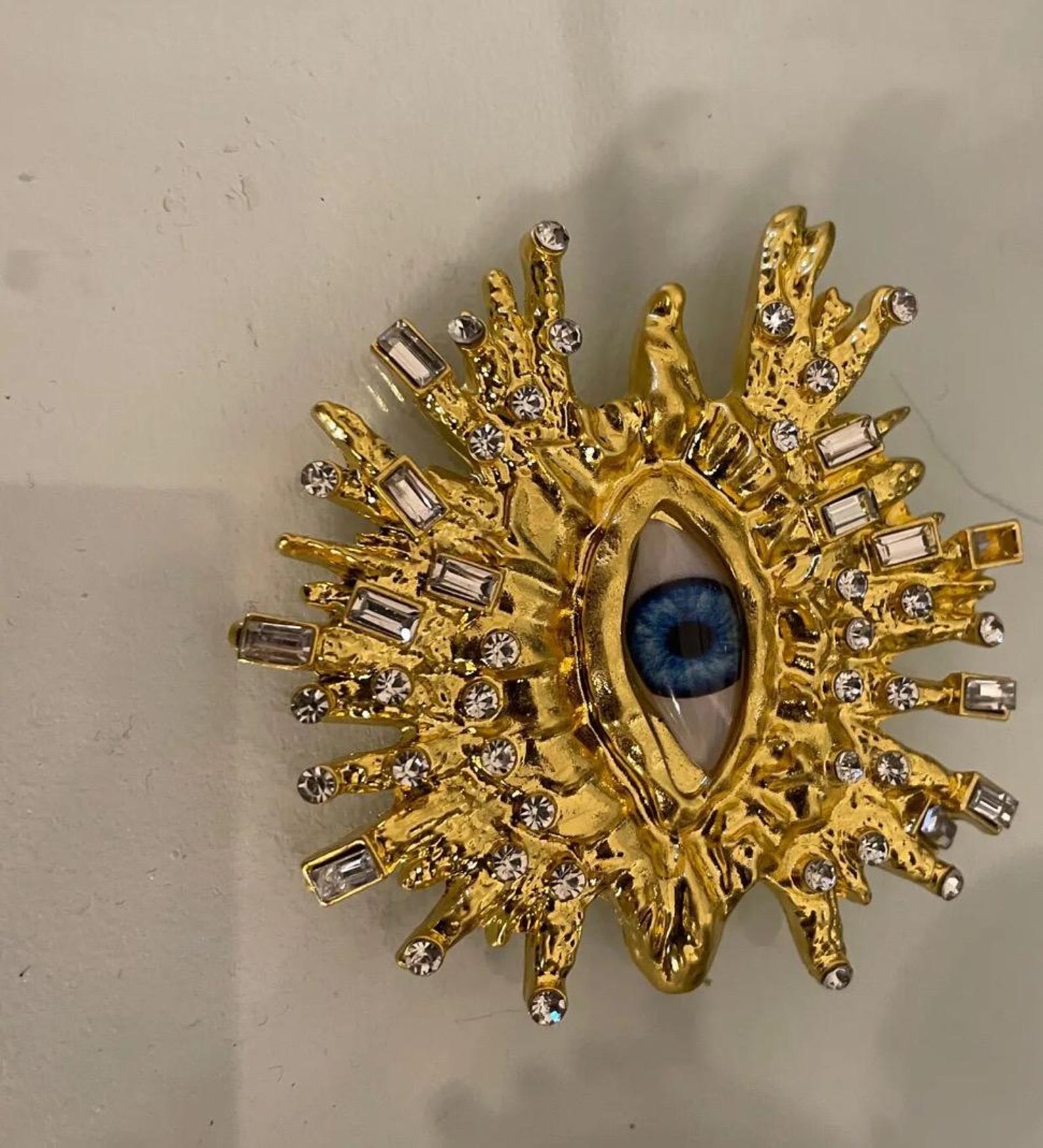 Schiaparelli Inspired Realistic Eye Ring - Etsy