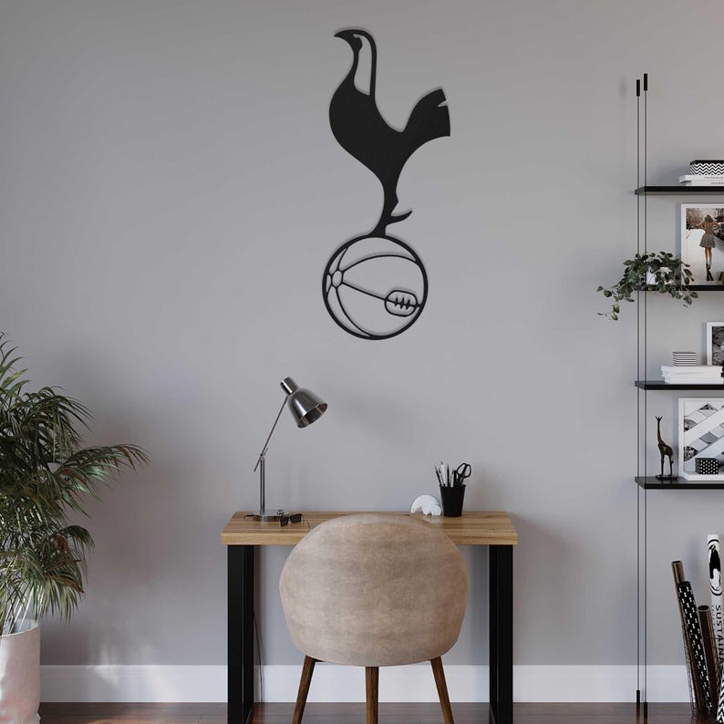 Tottenham Hotspur Logo Metal Wall Art, Tottenham Fans Unique Gift, Gift ...