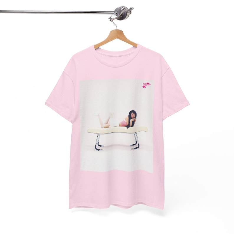 Yves Loop Album Kpop Pink Color Palette Unisex Heavy Cotton Tee, Chuu ...
