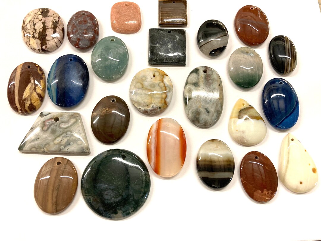 Focal Beads, Sample From Various Shapes, Colors and Sizes Focal ...