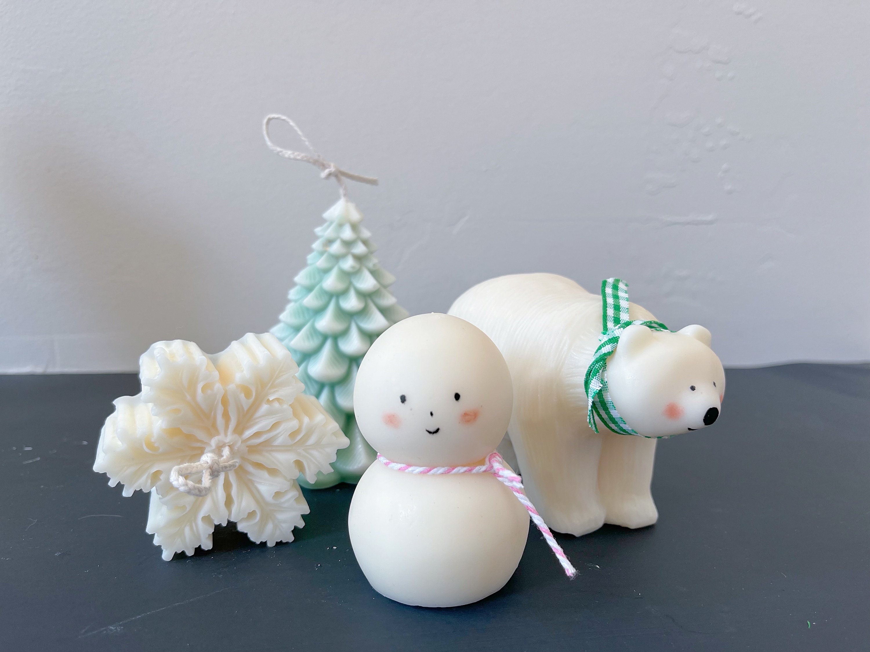 Adorable Snowman & Snowflake Candle Set - Winter or Christmas Lovers ...