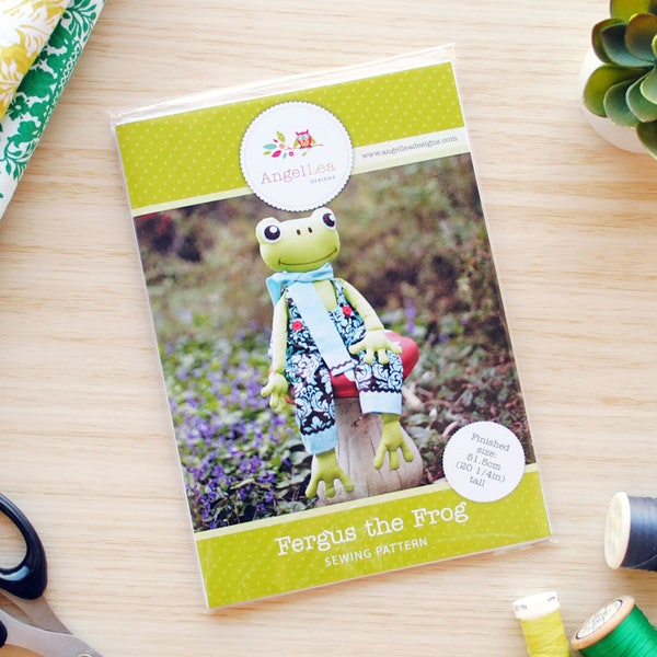 Fergus Frog Pattern - Etsy