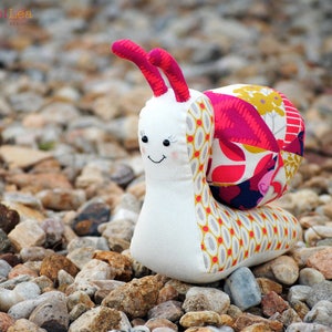 Snail Softie PDF Sewing Pattern, Sandy the Snail Stuffed Animal Pattern ...