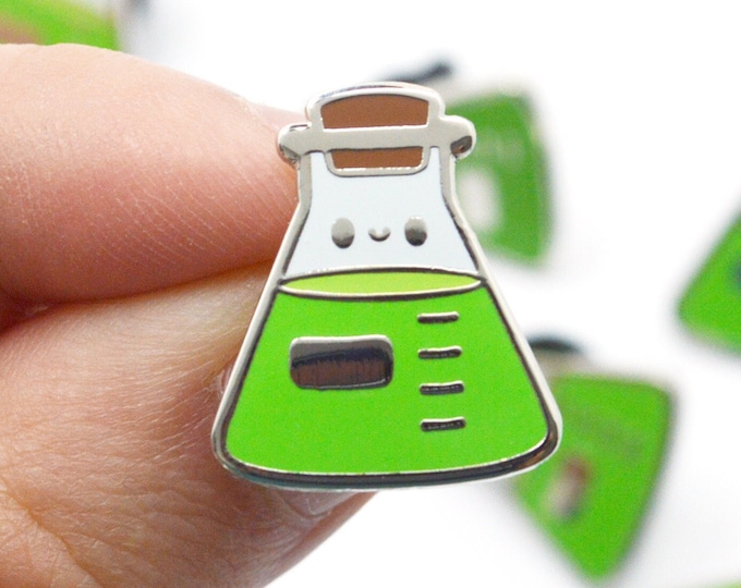 Beaker Lapel Pin- CC297- Science, Science Teacher, Chemistry, Chemistry ...