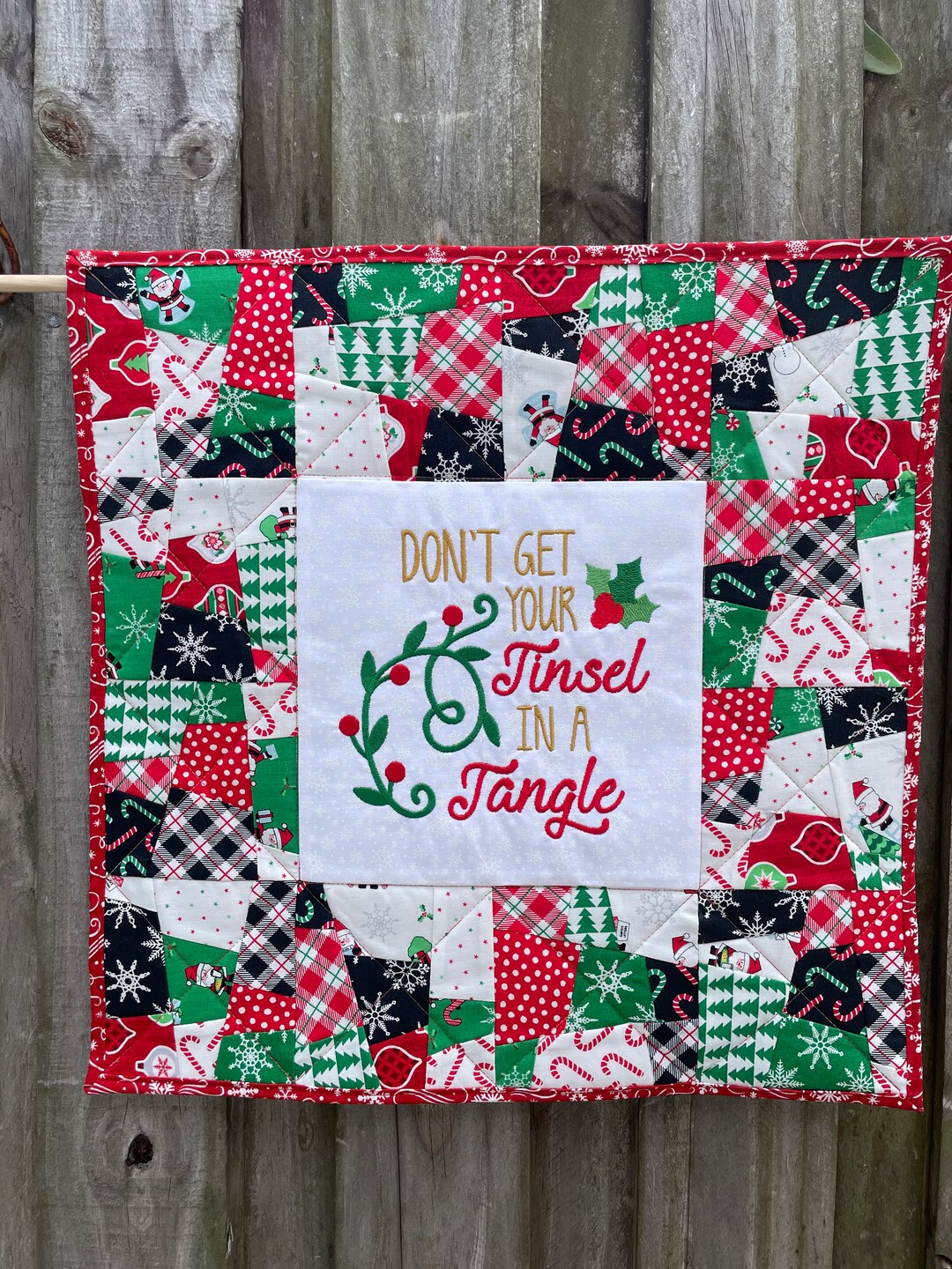 Christmas Confetti Table Topper Quilt, Wall Hanging, 17 Inch Square ...