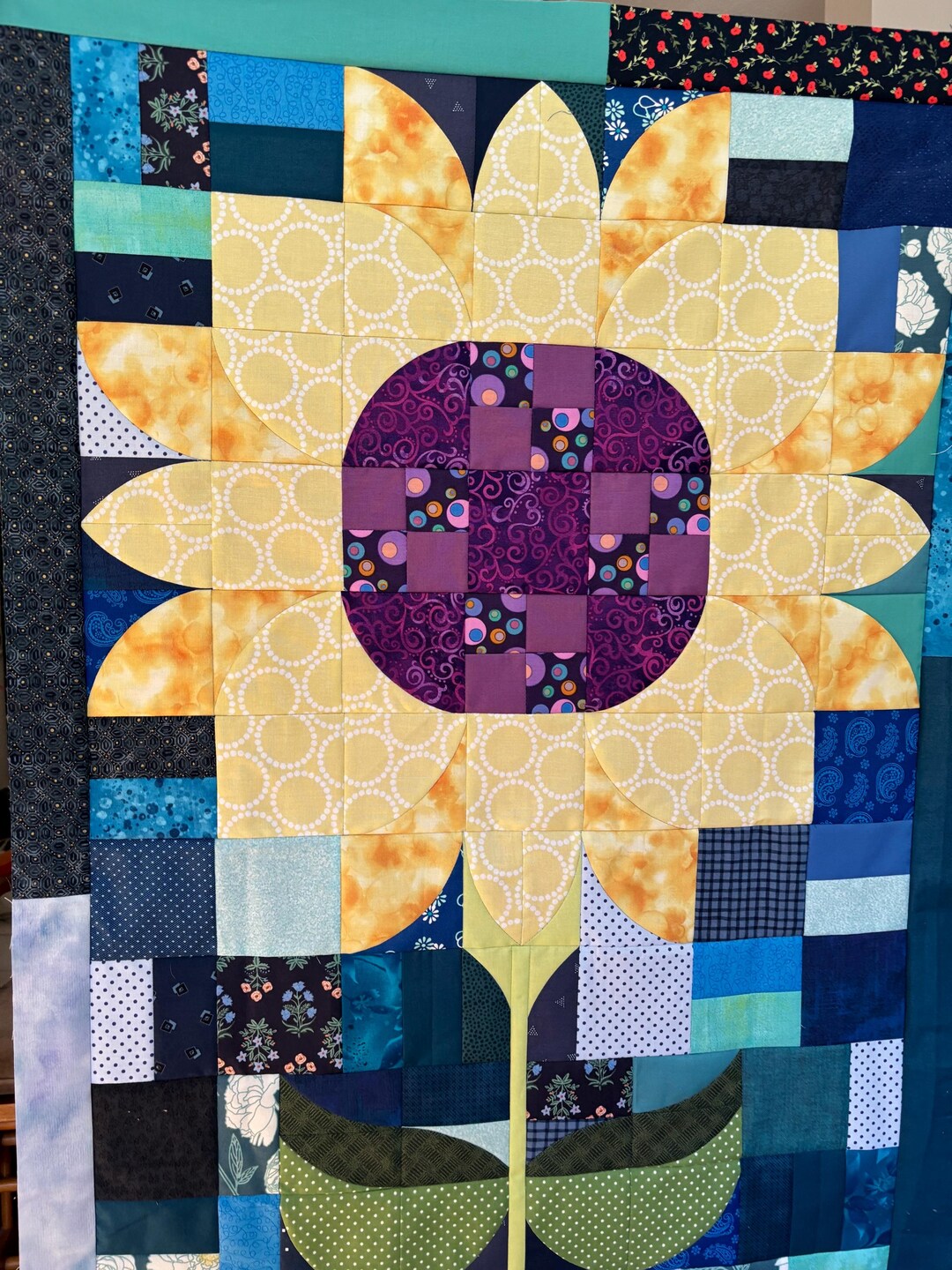Posh Sunflower, Wall Hanging, Unfinished, 28 X 42 Inch, Ready to Quilt ...