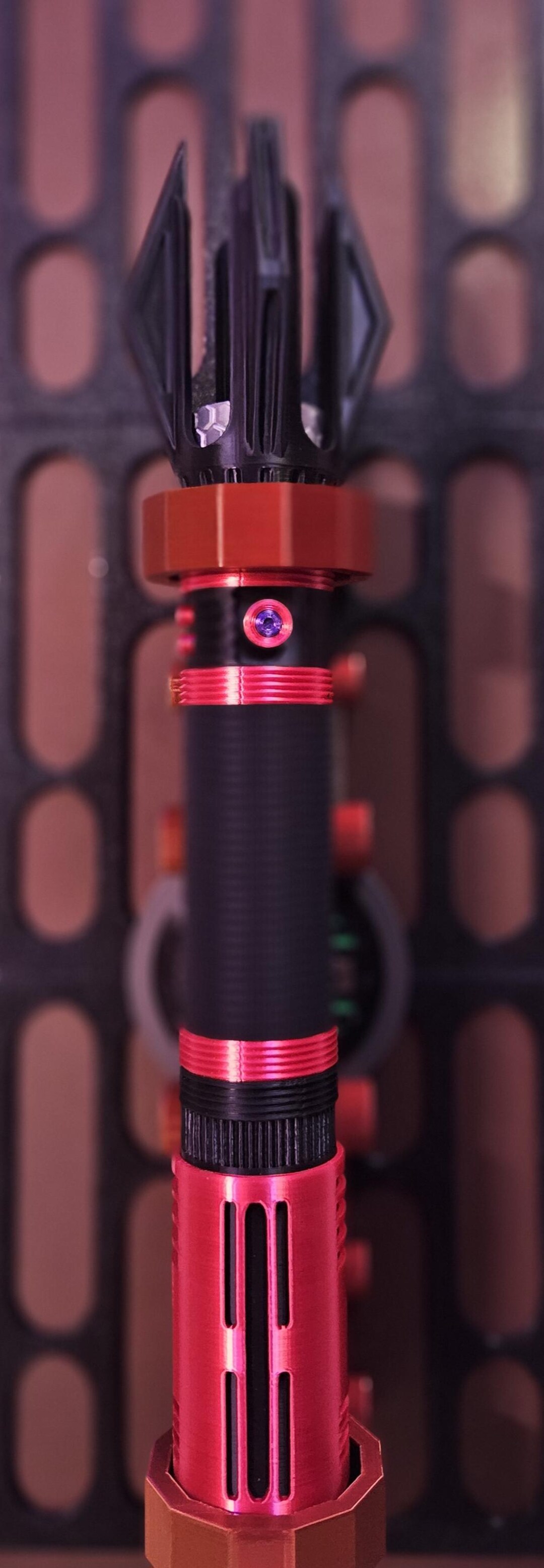 The Heretic Light up Collapsible Lightsaber! - Etsy