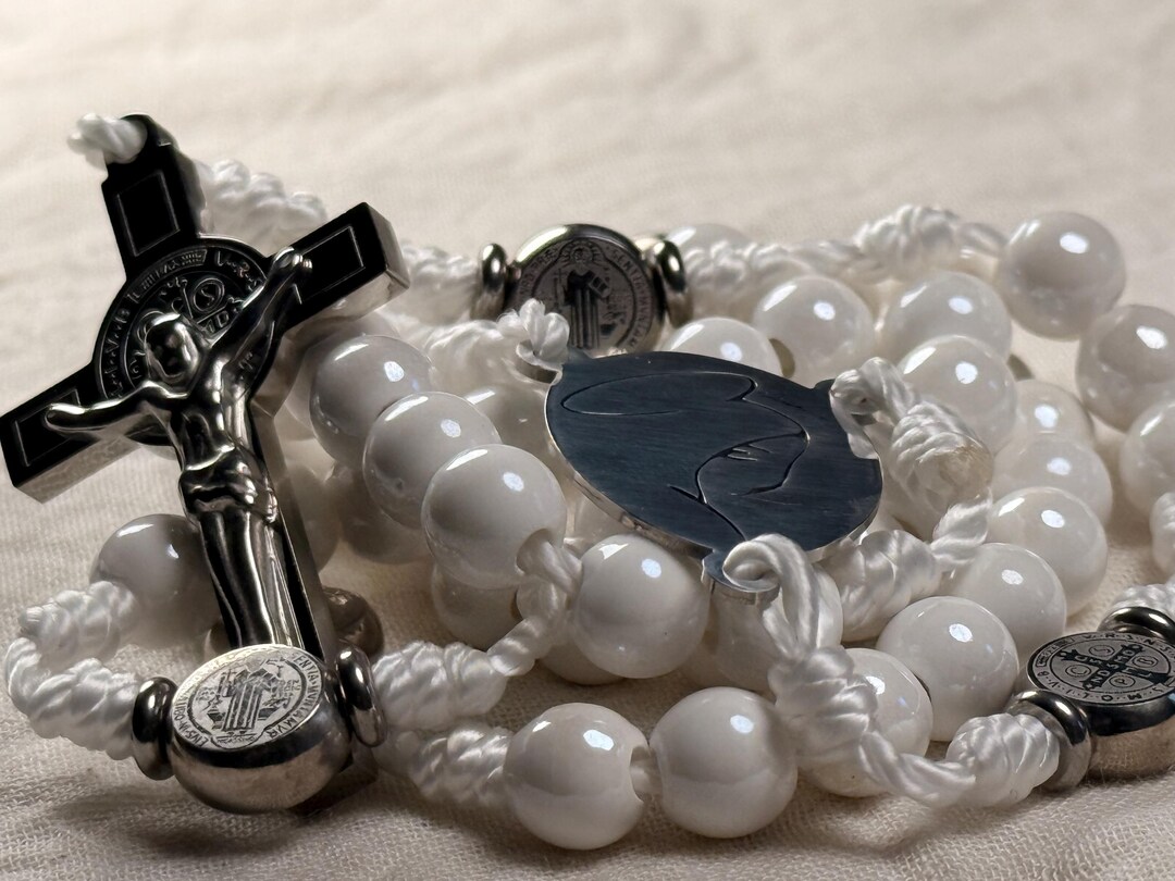 Handmade Pearlized Porcelain Rosary - St. Dominic Mysteries, Marian ...