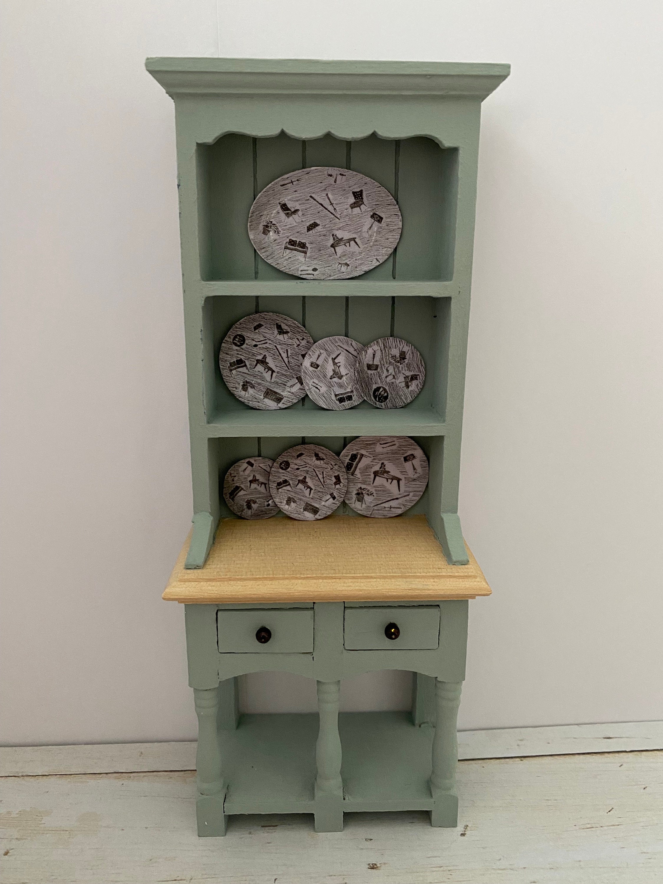 Dresser dollhouse store