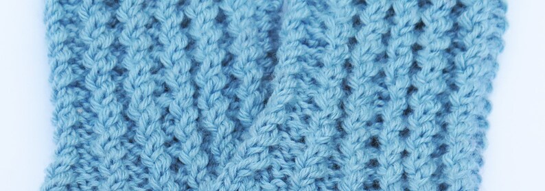 Toe up Seamless Sock Knitting Pattern for Adults, Twist Stitch, Loose ...