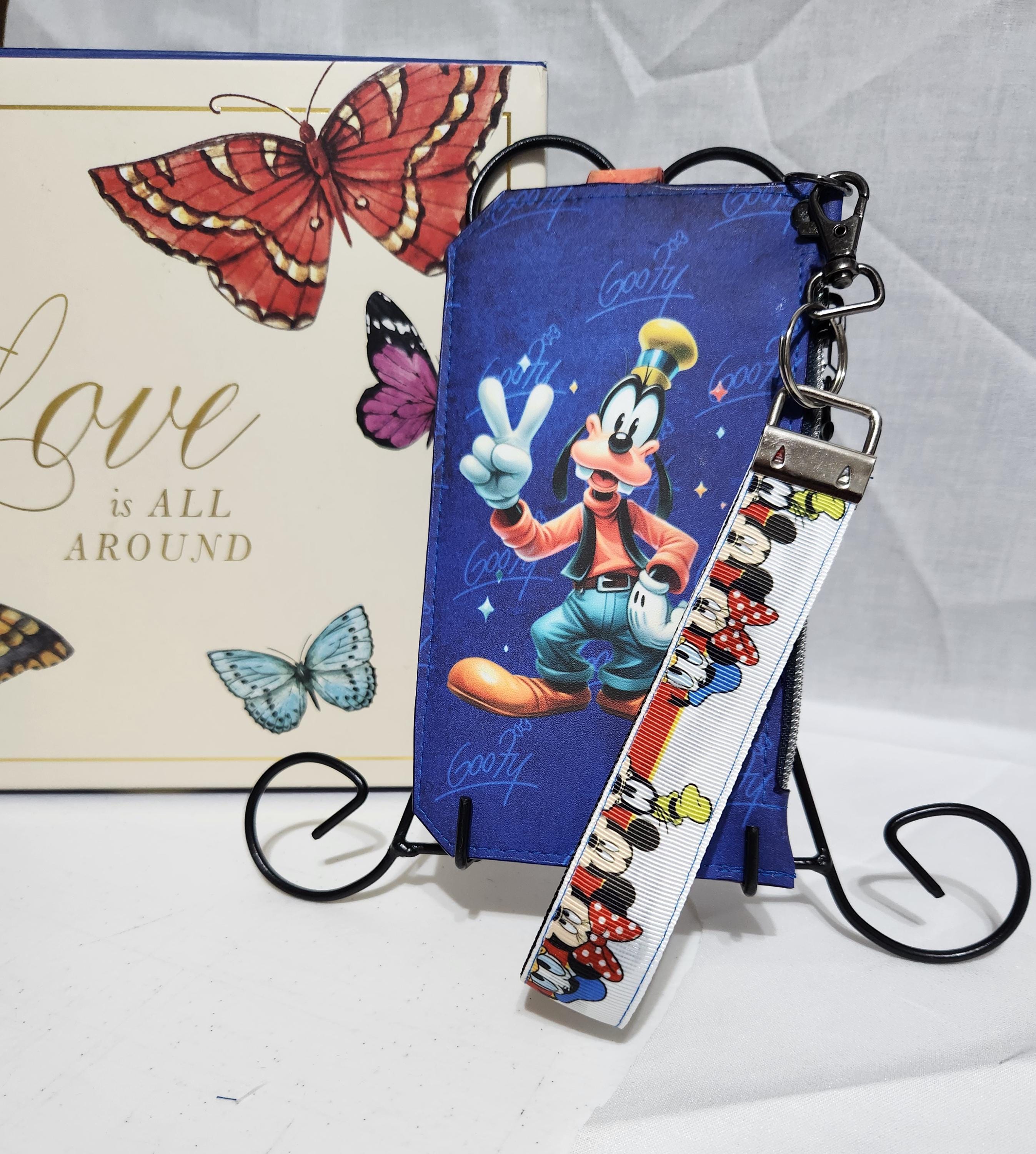 Goofy Themed Wallet - Etsy