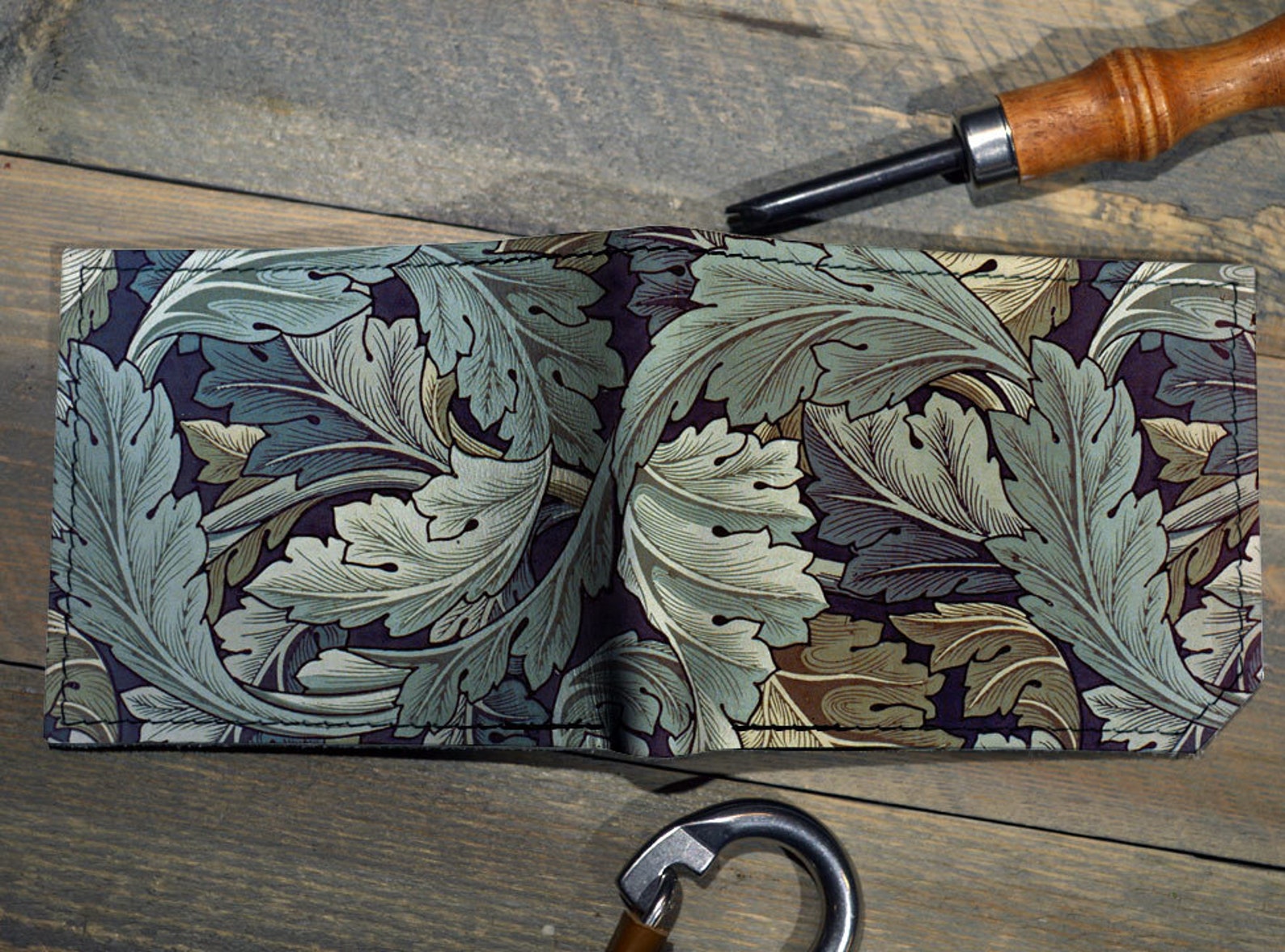 Leather Leaves Pattern Wallet Gift for Men Unique Wallet | Etsy