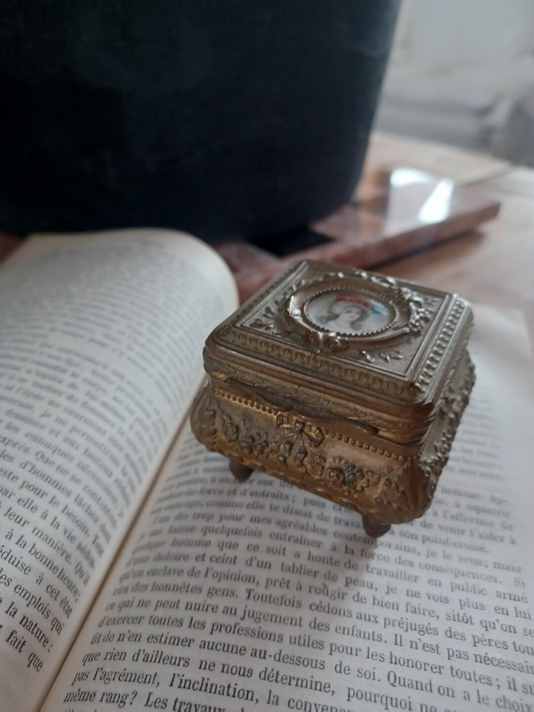 Small Vintage Decorative Box – Antique-style Romantic Design - Etsy