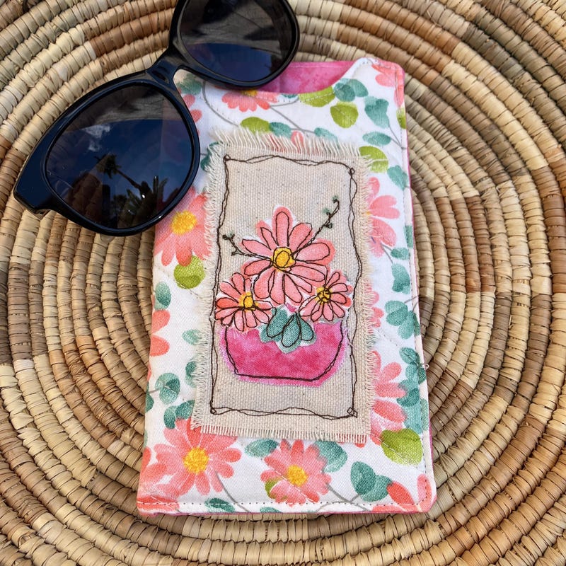 StitchesbyJulia - Etsy