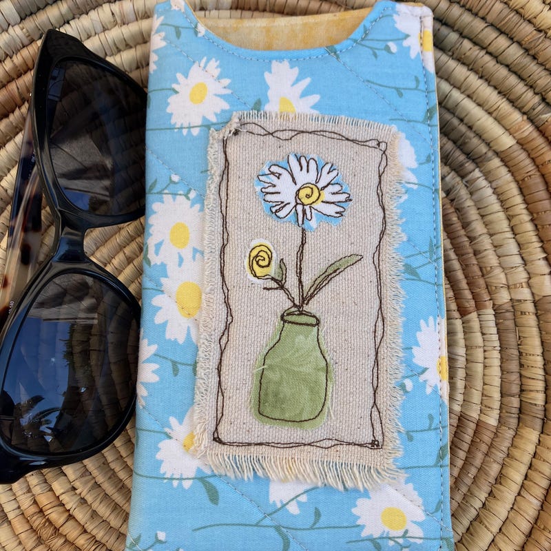 StitchesbyJulia - Etsy