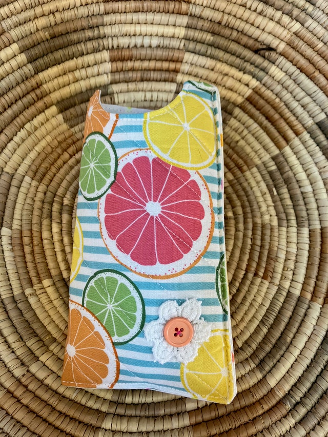 StitchesbyJulia - Etsy
